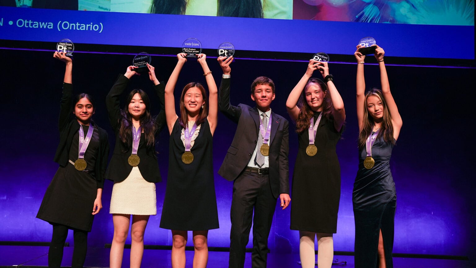230 Canadian students share $1.3 million in scholarships and awards at ...